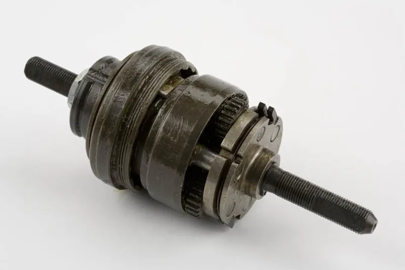 Brompton Hub Internals Rear 5s Sturmey